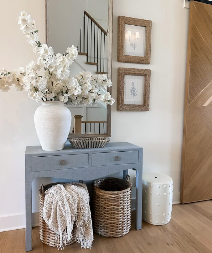 How to Style an Entryway Console Table - Maleesha P